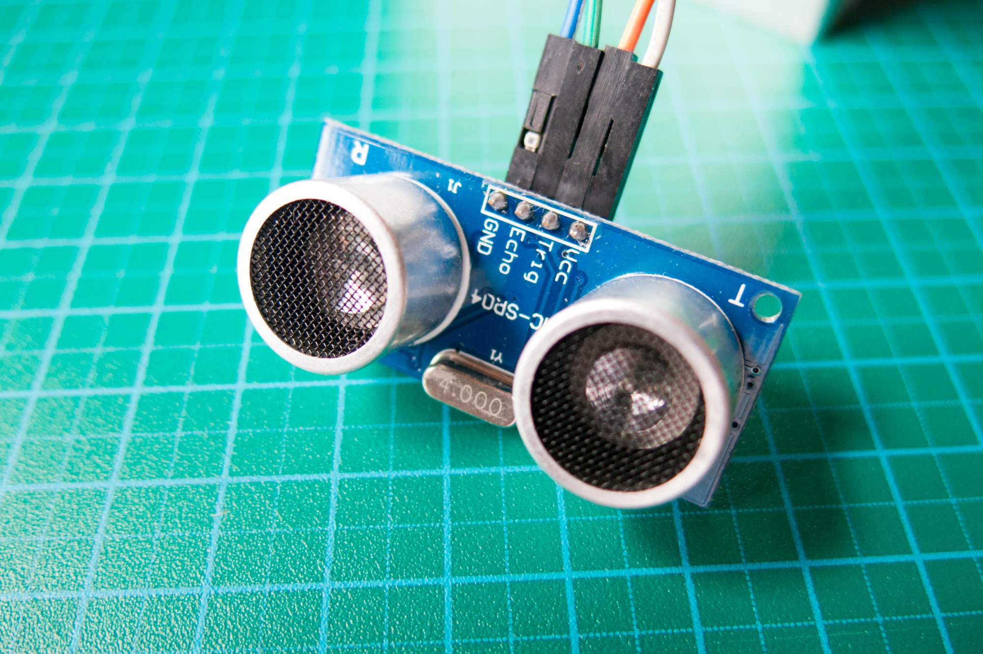 Abstandsmessung mit dem Ultraschall Distanz Sensor HC-SR04 – Madgyver